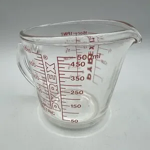 Pyrex | Kitchen | Vintage Glass Pyrex Liquid Measuring 2 Cup 56 Glass ...